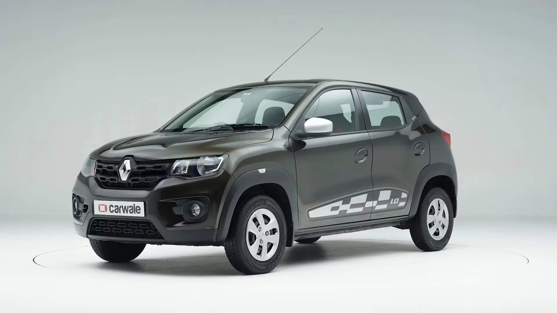 Kwid [2015-2019] Left Front Three Quarter Image, Kwid [2015-2019 ...