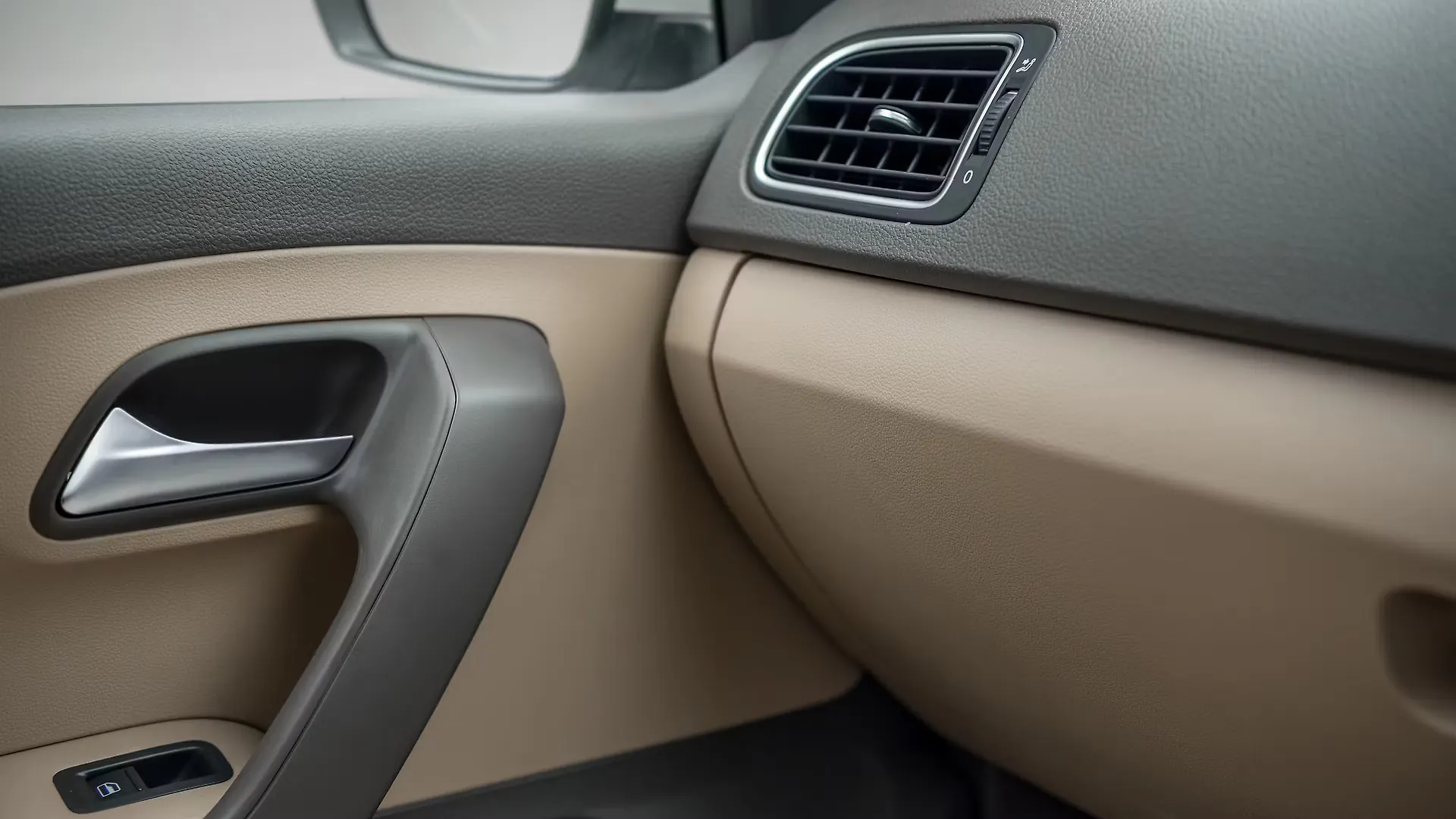 Vento [2015-2019] Interior Image, Vento [2015-2019] Photos in India ...