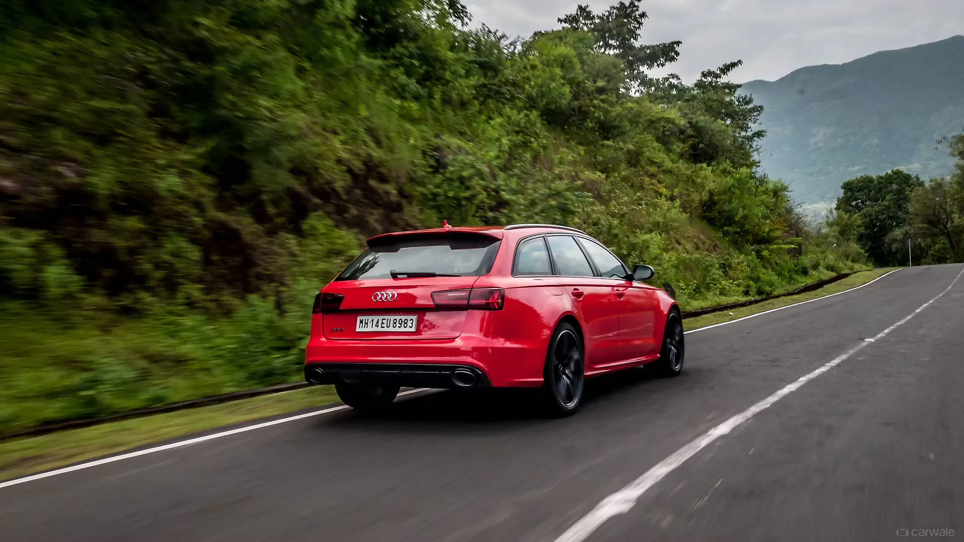 RS6 Right Rear Three Quarter Image, RS6 Photos in India - CarWale