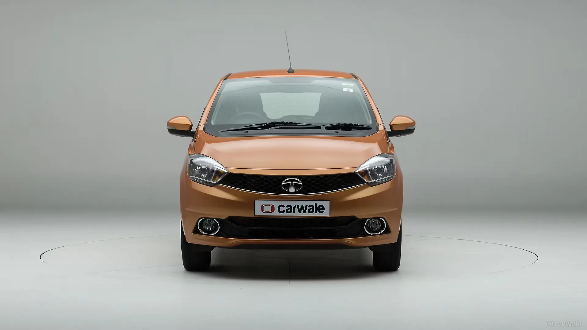 Tiago [2016-2020] Front View Image, Tiago [2016-2020] Photos in India ...