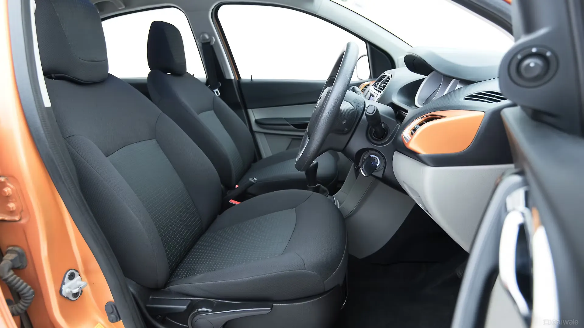 Tiago [2016-2020] Interior Image, Tiago [2016-2020] Photos in India ...