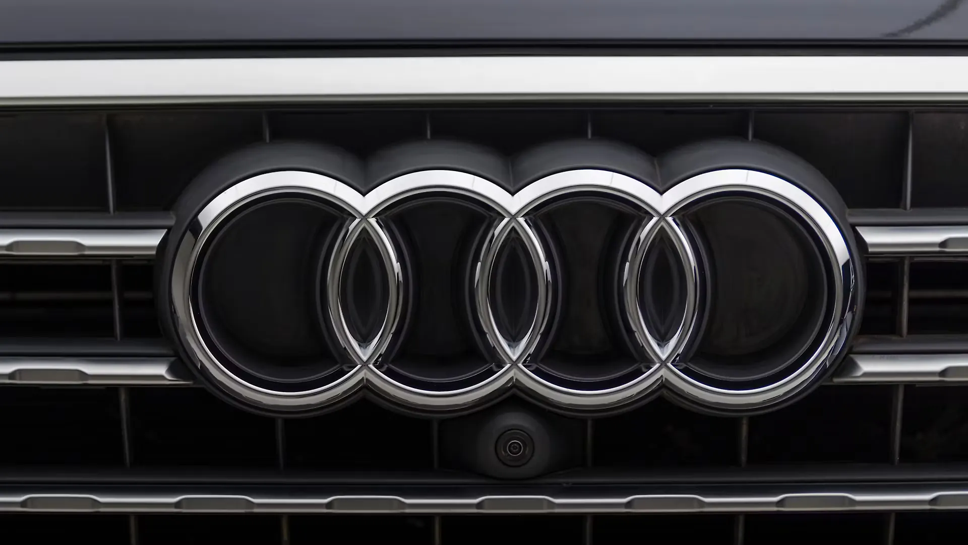 Q7 Logo Image, Q7 Photos in India - CarWale