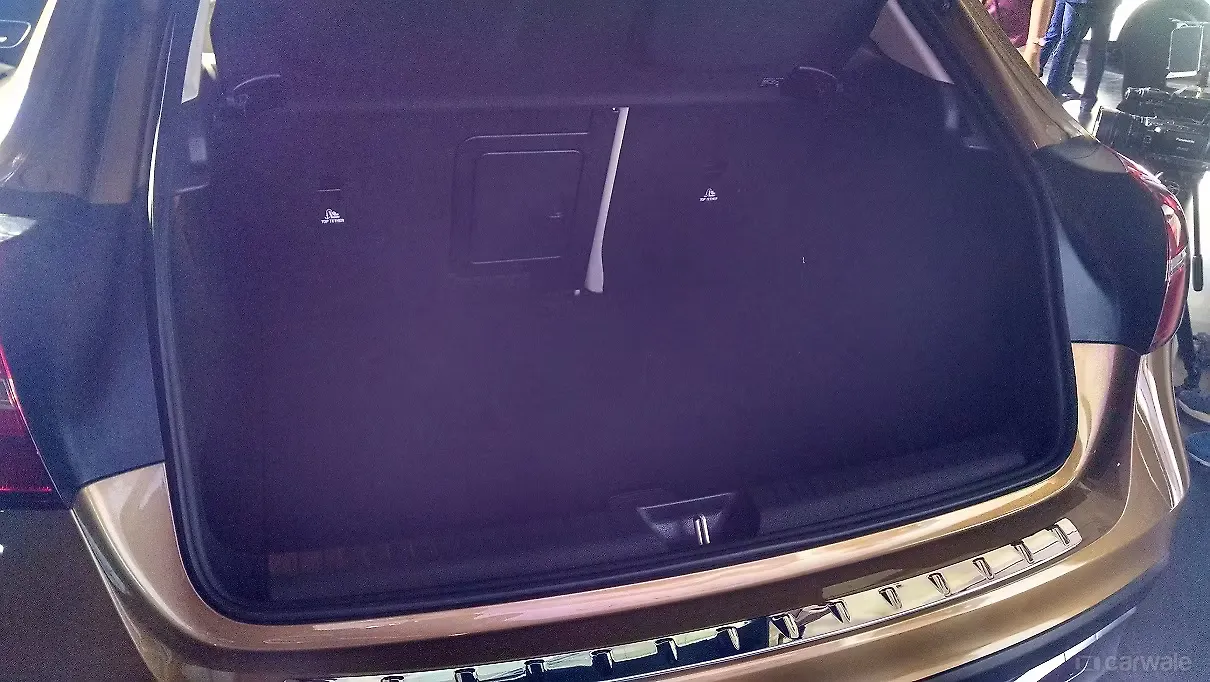 GLA Boot Space Image, GLA Photos in India - CarWale