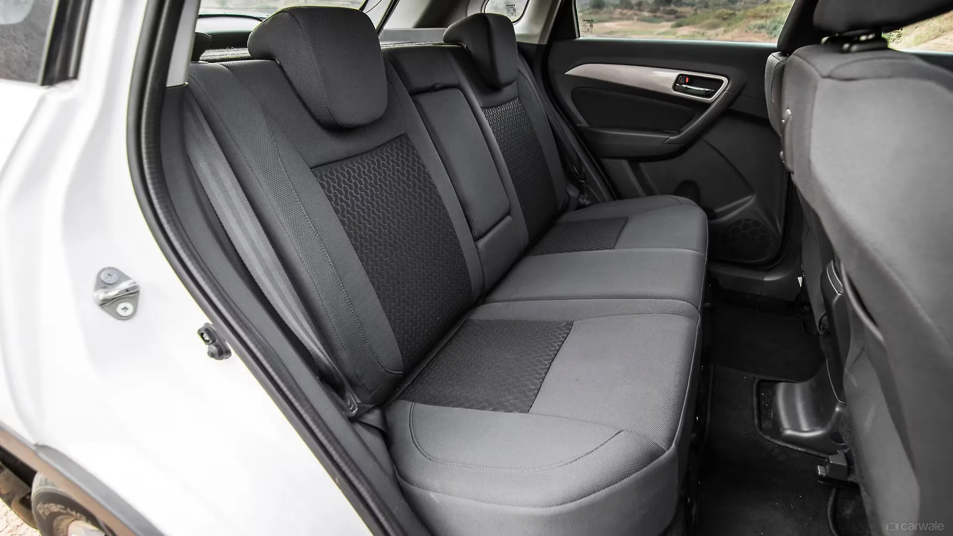 Vitara Brezza [2016-2020] Interior Image, Vitara Brezza [2016-2020 ...