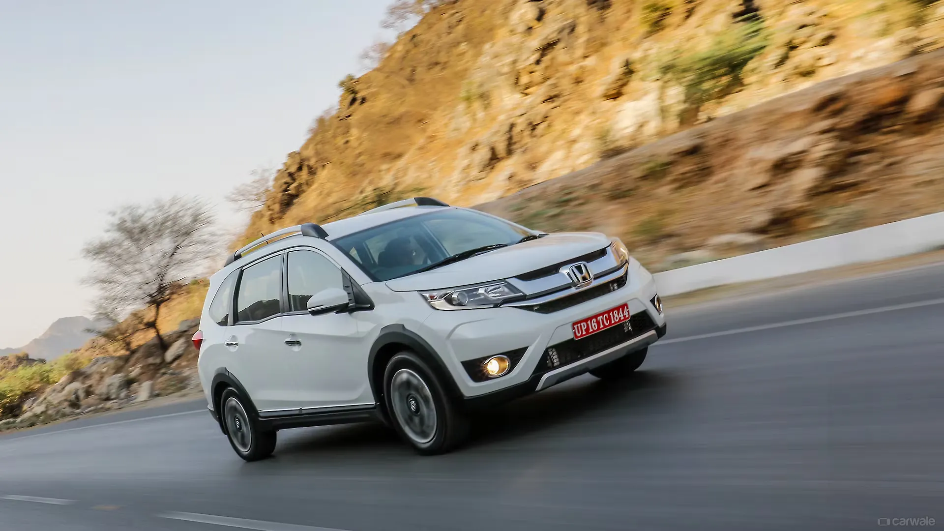 BR-V Exterior Image, BR-V Photos in India - CarWale