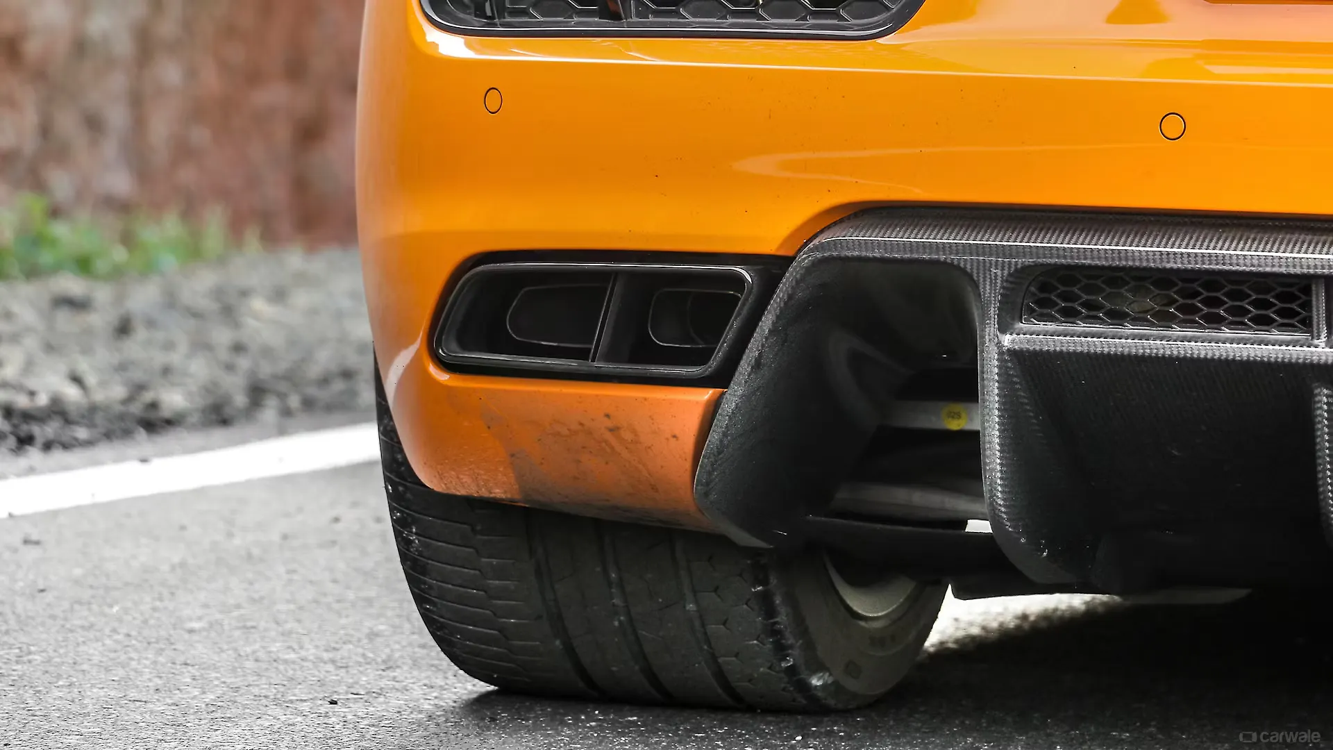 R8 Rear View Image, R8 Photos in India - CarWale