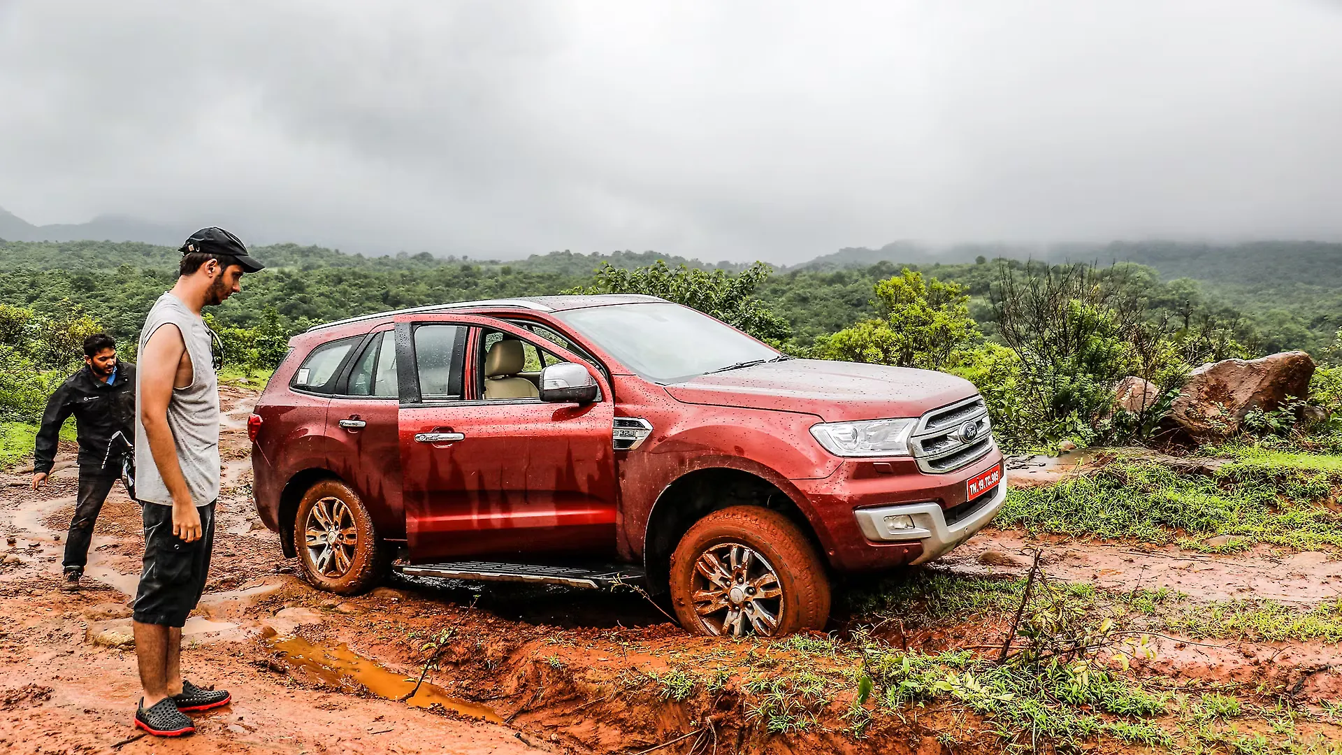 Endeavour [2016-2019] Exterior Image, Endeavour [2016-2019] Photos in ...