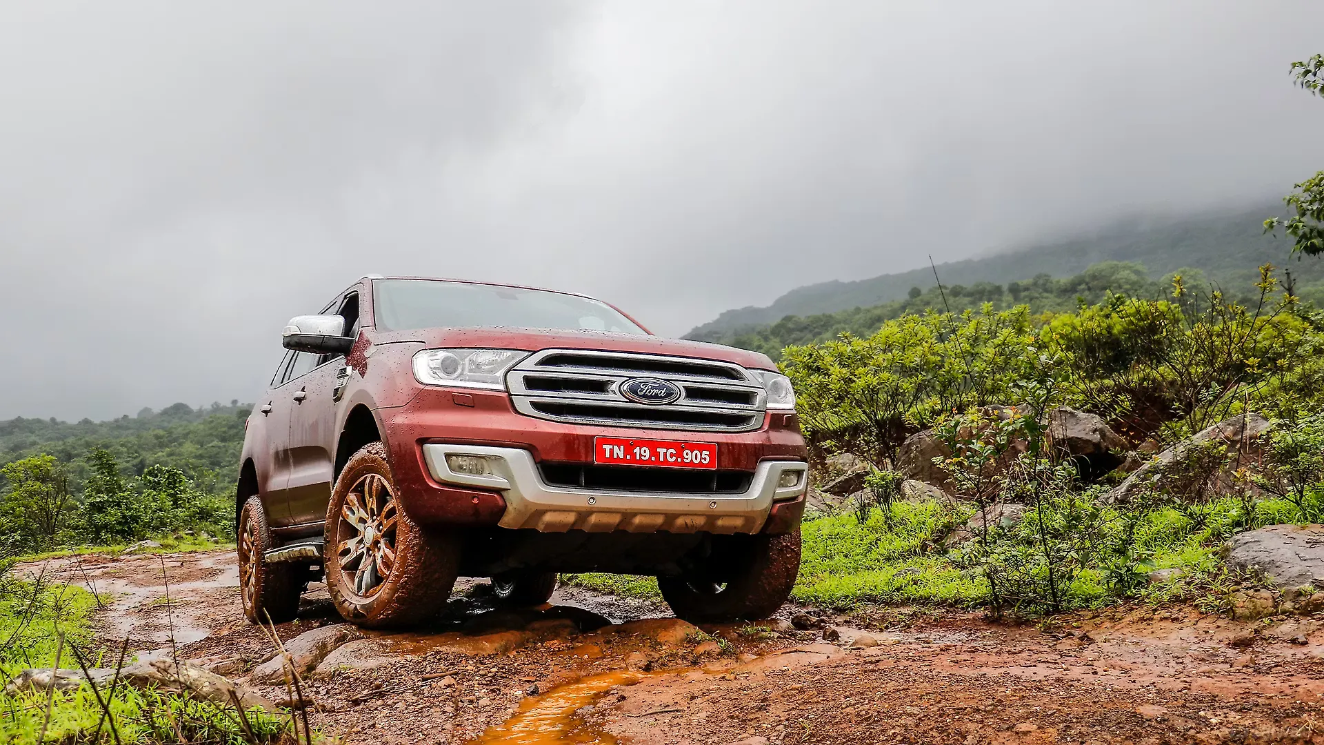 Endeavour [2016-2019] Front View Image, Endeavour [2016-2019] Photos in ...