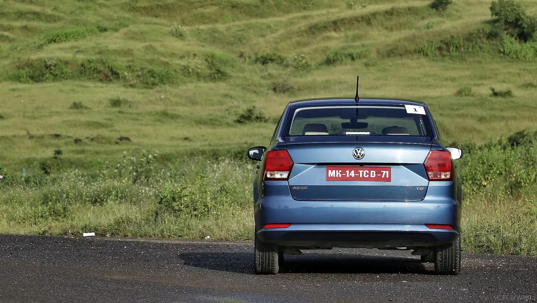Ameo Rear View Image, Ameo Photos in India - CarWale