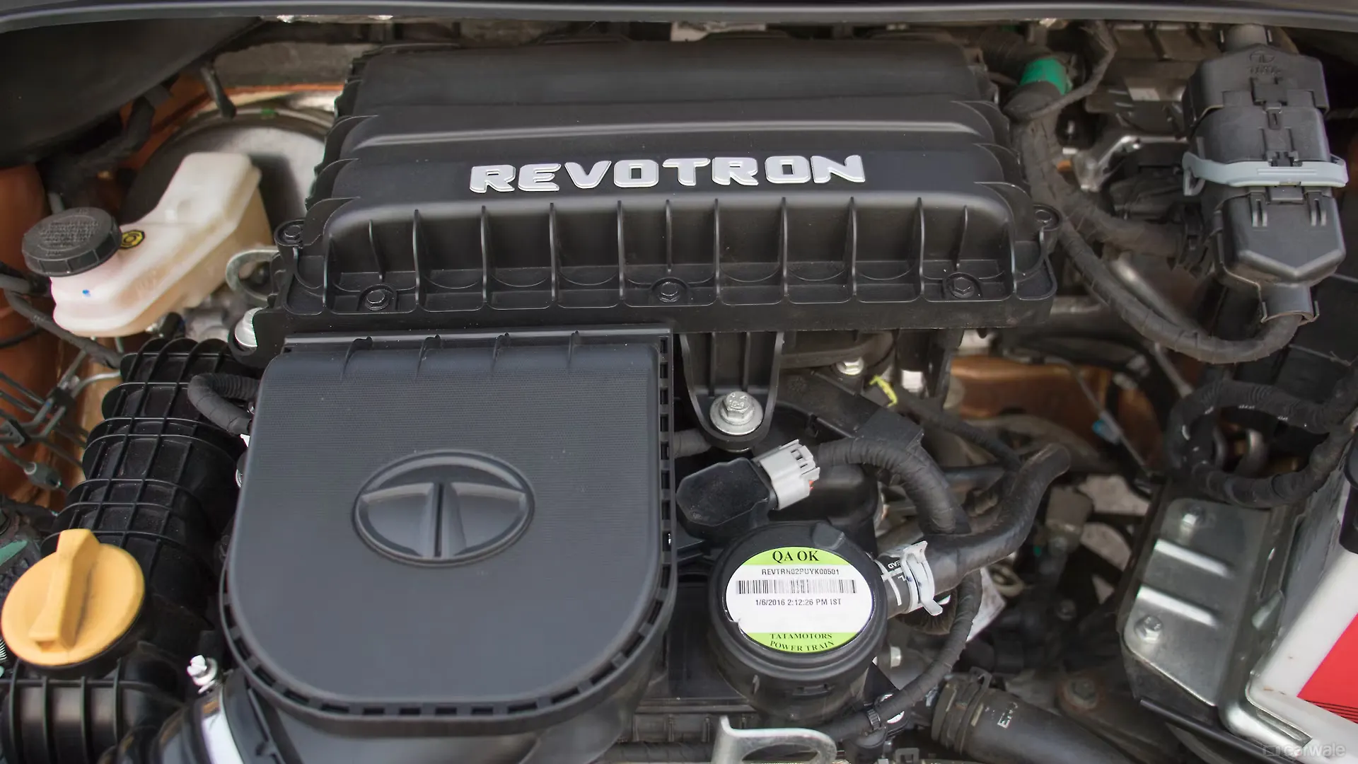 Tiago [2016-2020] Engine Bay Image, Tiago [2016-2020] Photos in India ...