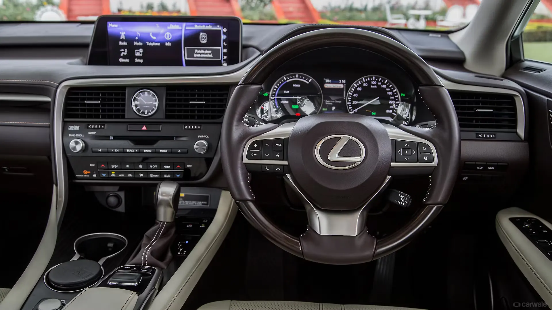 RX Interior Image, RX Photos in India - CarWale