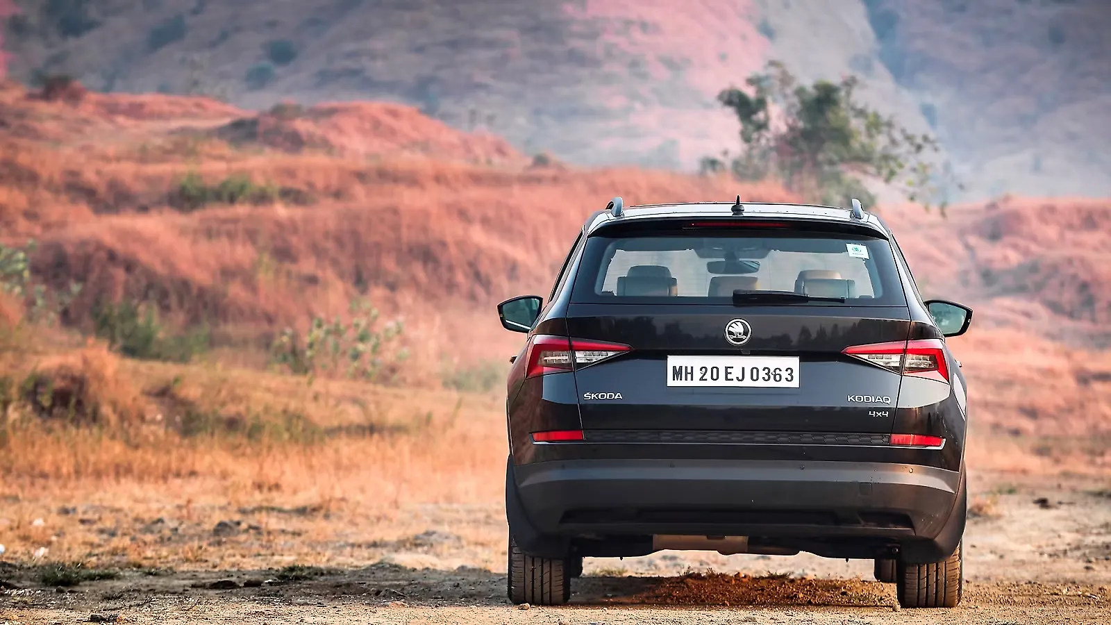 Kodiaq Rear View Image, Kodiaq Photos in India - CarWale