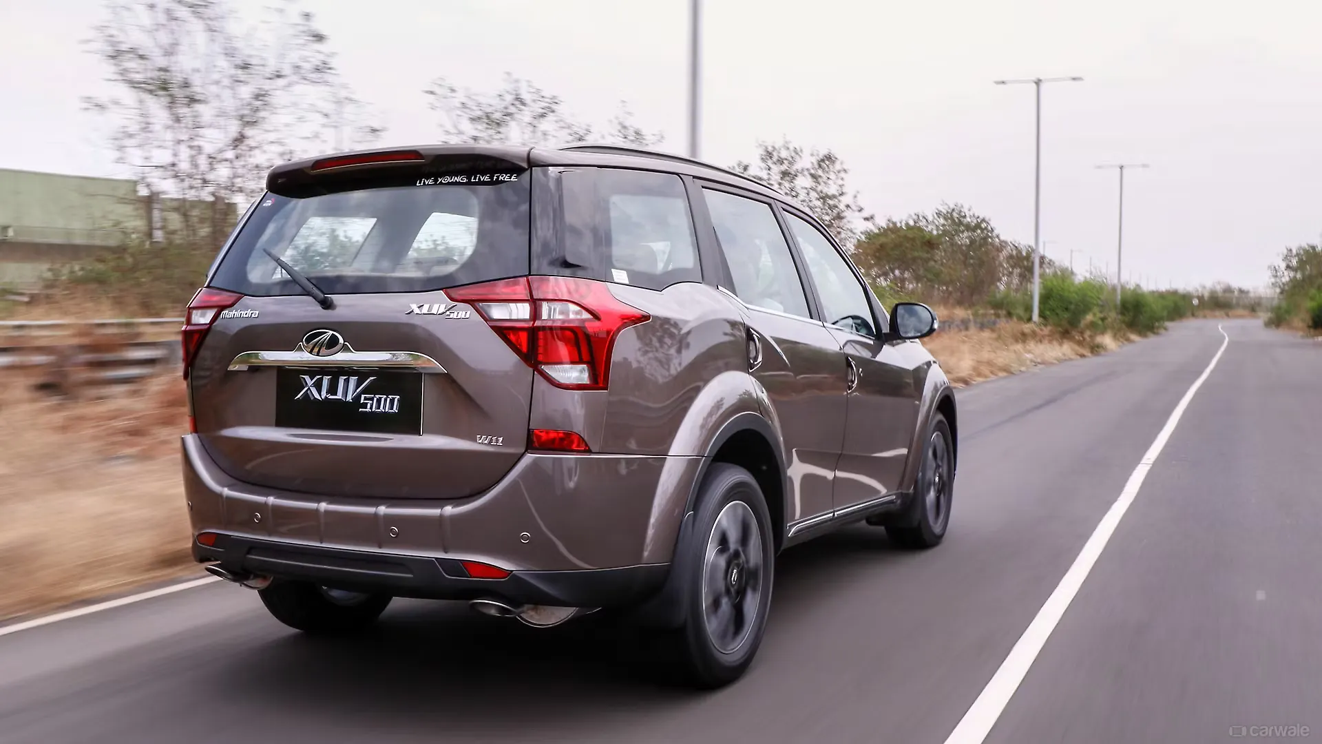 XUV500 Exterior Image, XUV500 Photos in India - CarWale