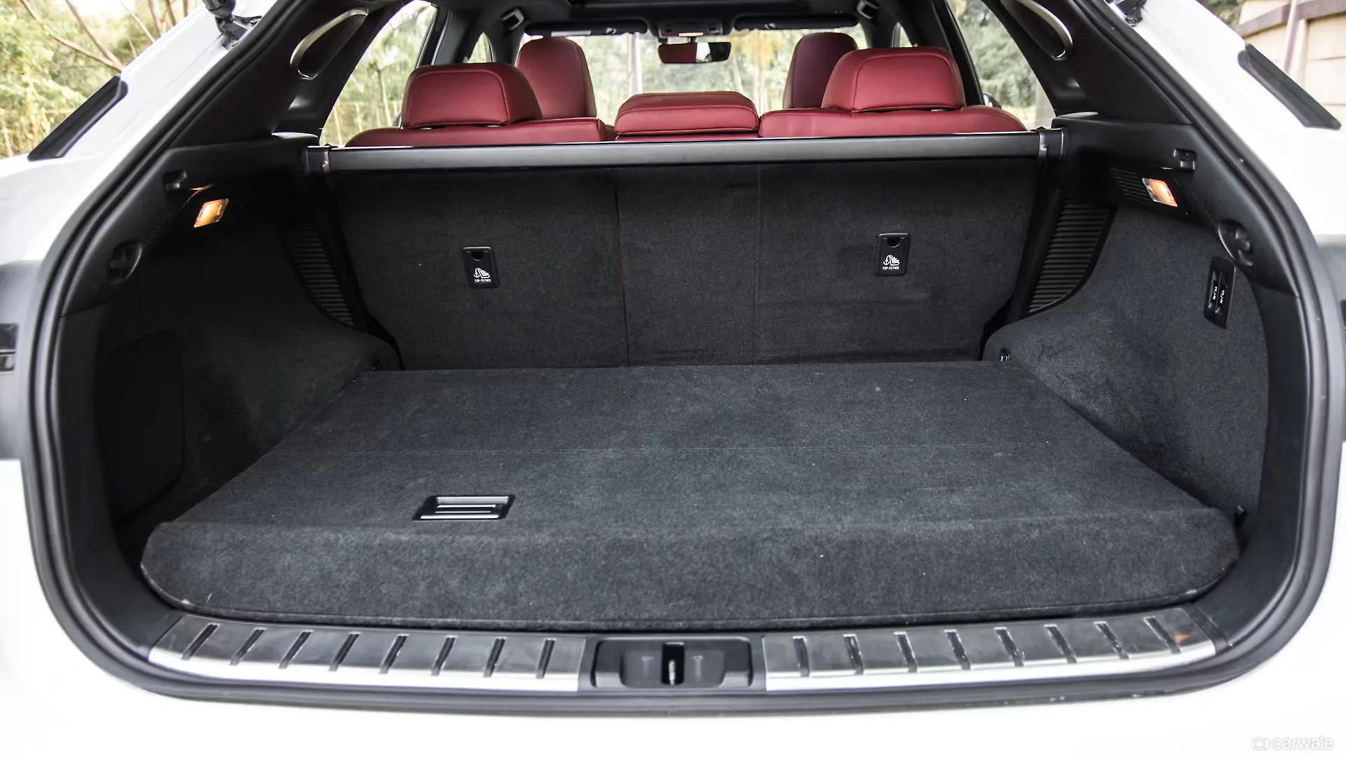 RX Interior Image, RX Photos in India - CarWale