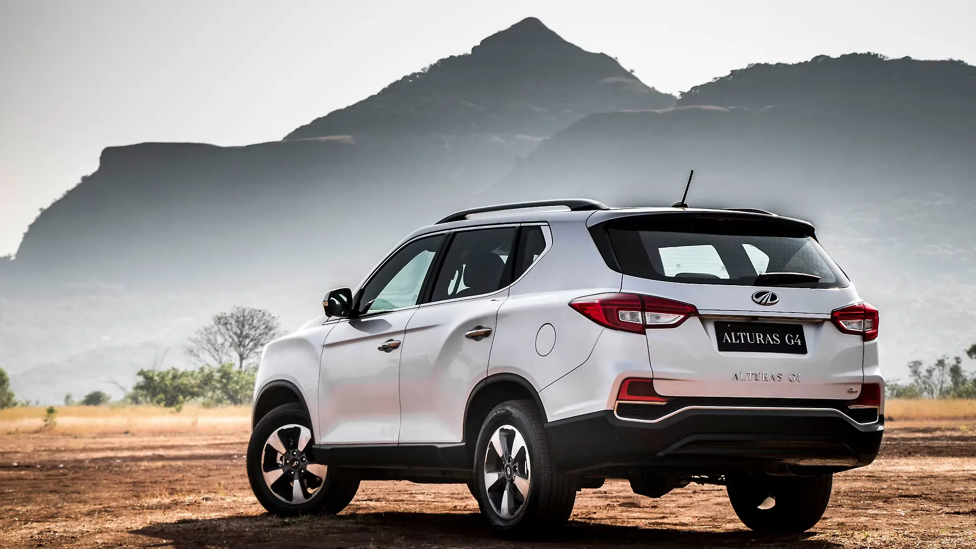 Alturas G4 Exterior Image, Alturas G4 Photos in India - CarWale