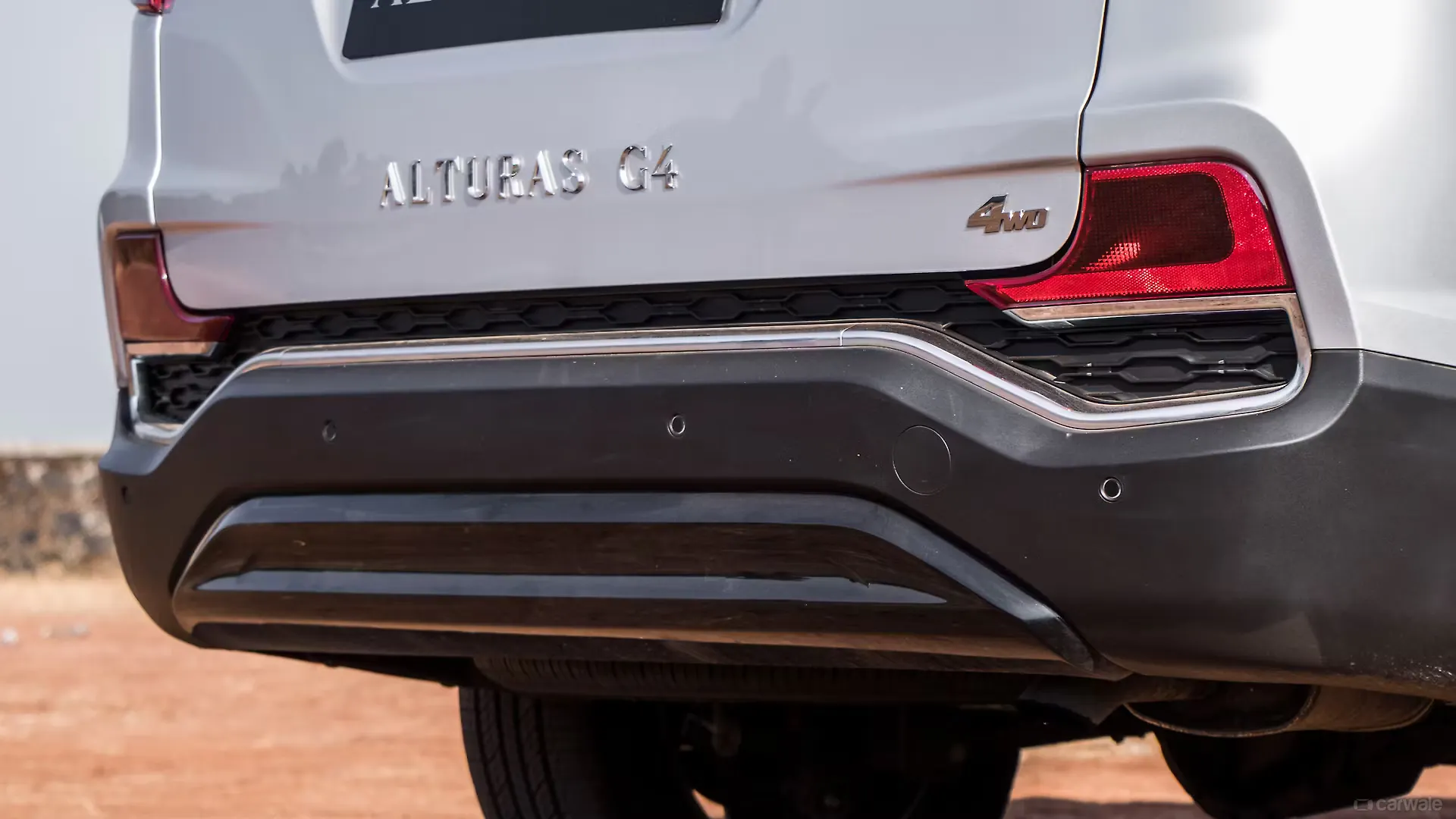 Alturas G4 Exterior Image, Alturas G4 Photos in India - CarWale