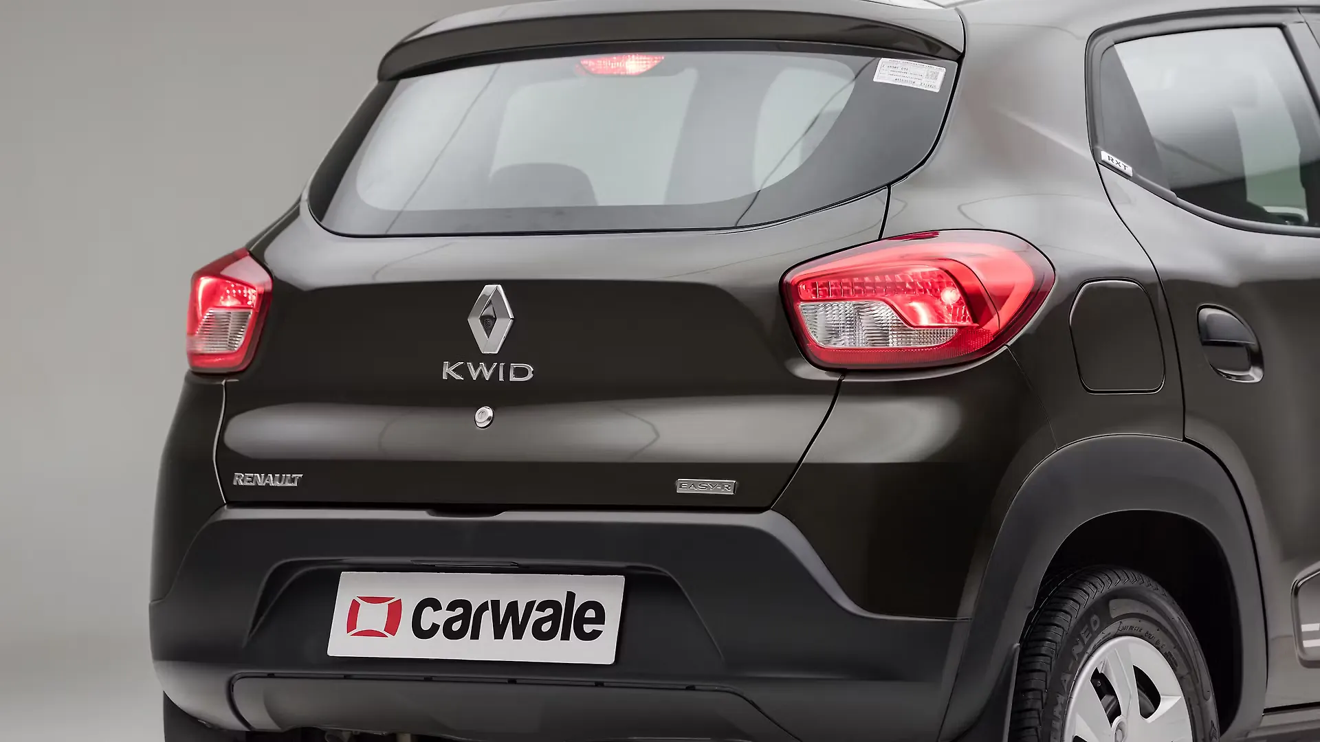 Kwid [2019] Rear View Image, Kwid [2019] Photos in India - CarWale