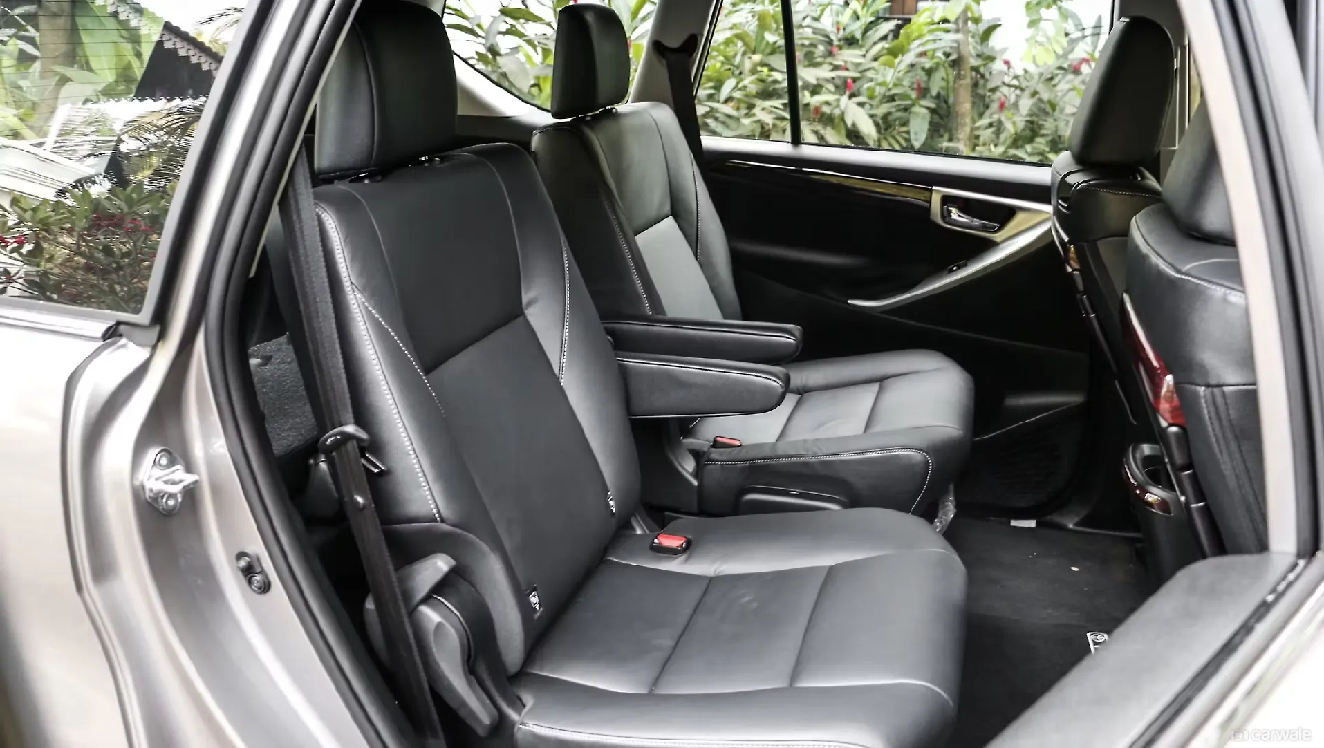 Innova Crysta [2016-2020] Interior Image, Innova Crysta [2016-2020 ...