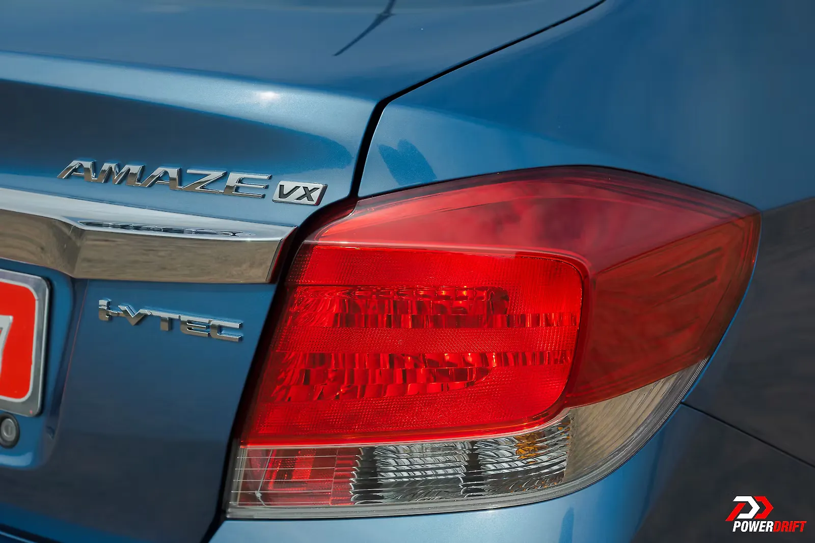 Amaze [2013-2016] Tail Lamps Image, Amaze [2013-2016] Photos in India ...