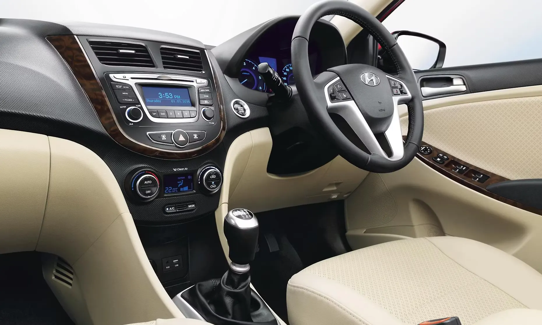 Fluidic Verna 4S [2015-2016] Interior Image, Fluidic Verna 4S [2015 ...