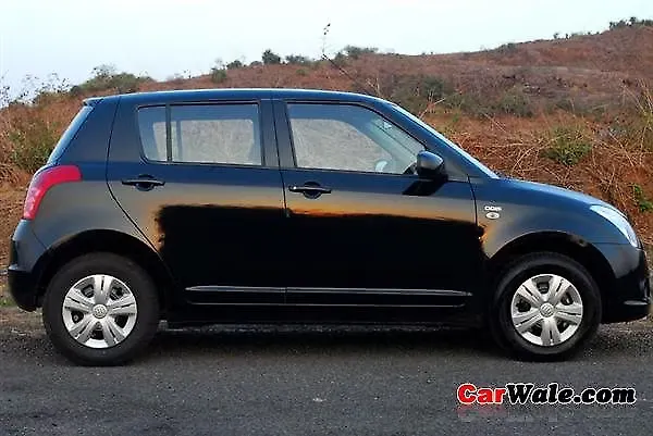 Swift [2010-2011] Left Side View Image, Swift [2010-2011] Photos in ...