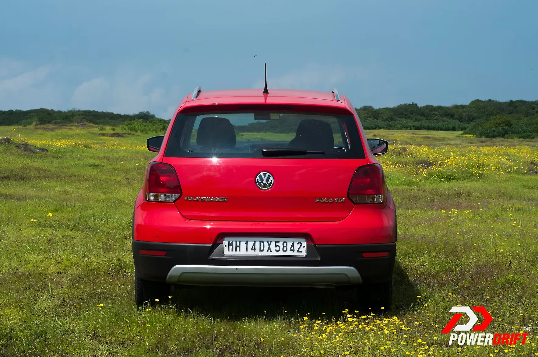 Cross Polo [2013-2015] Rear View Image, Cross Polo [2013-2015] Photos ...