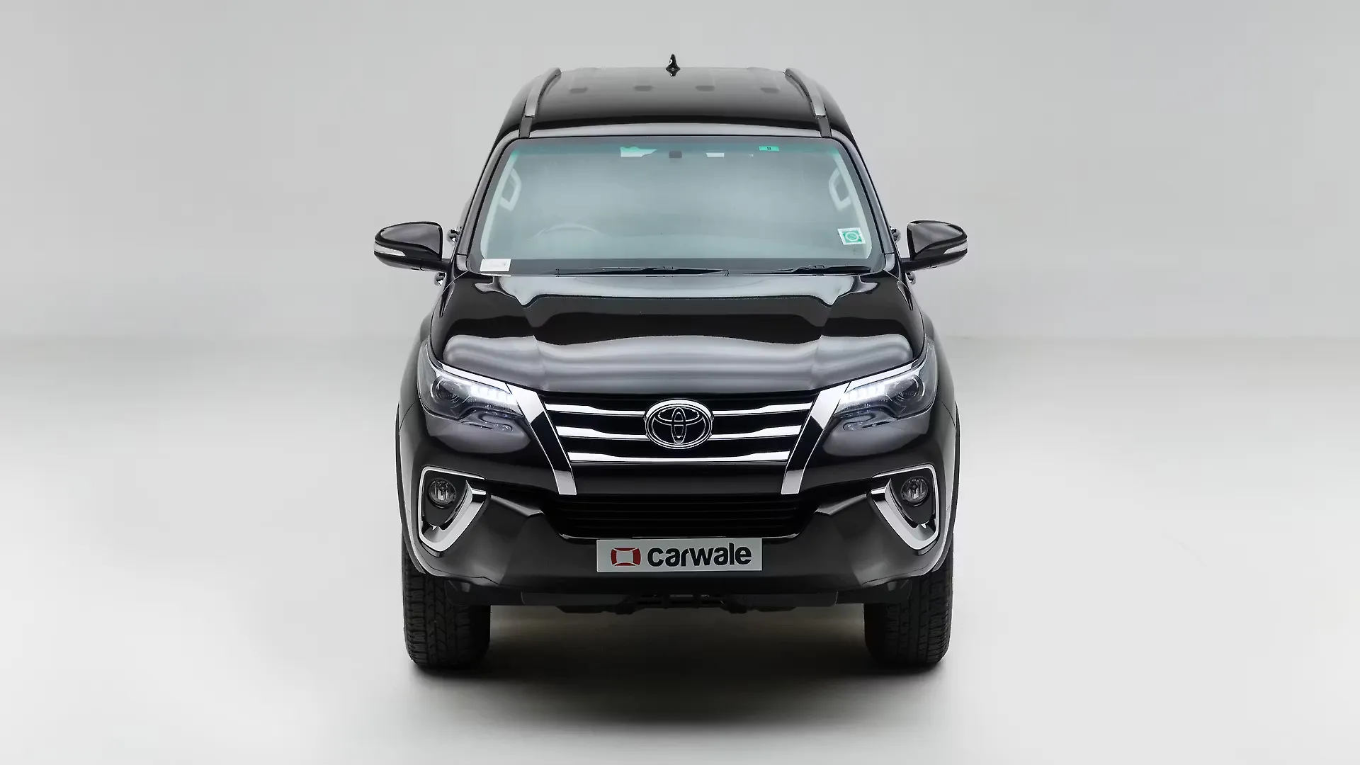 Fortuner [2016-2021] Front View Image, Fortuner [2016-2021] Photos in ...