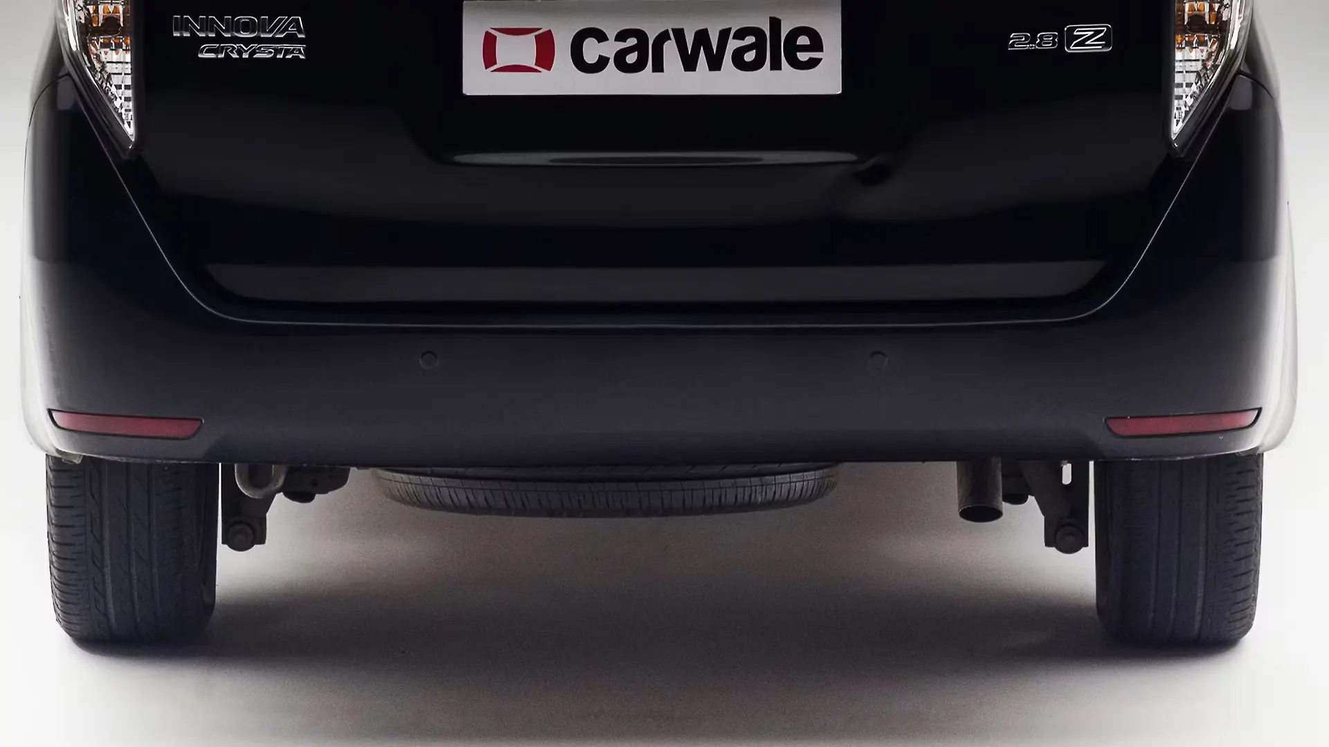 Innova Crysta Rear Bumper Image, Innova Crysta Photos in India - CarWale