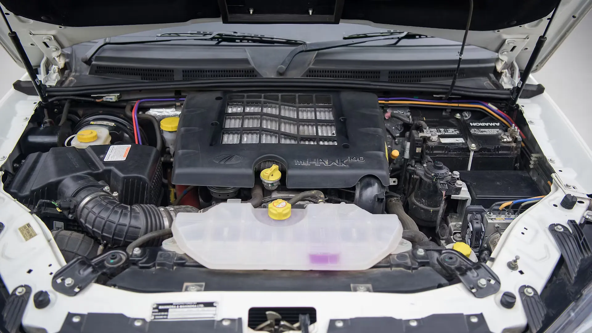 Scorpio Engine Shot Image, Scorpio Photos in India - CarWale