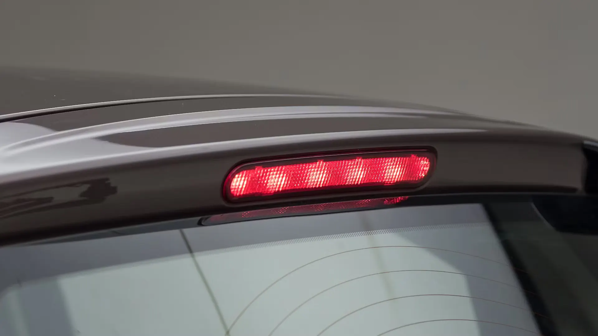 Tiago Rear High Mounted Stop Lamp Image, Tiago Photos in India - CarWale