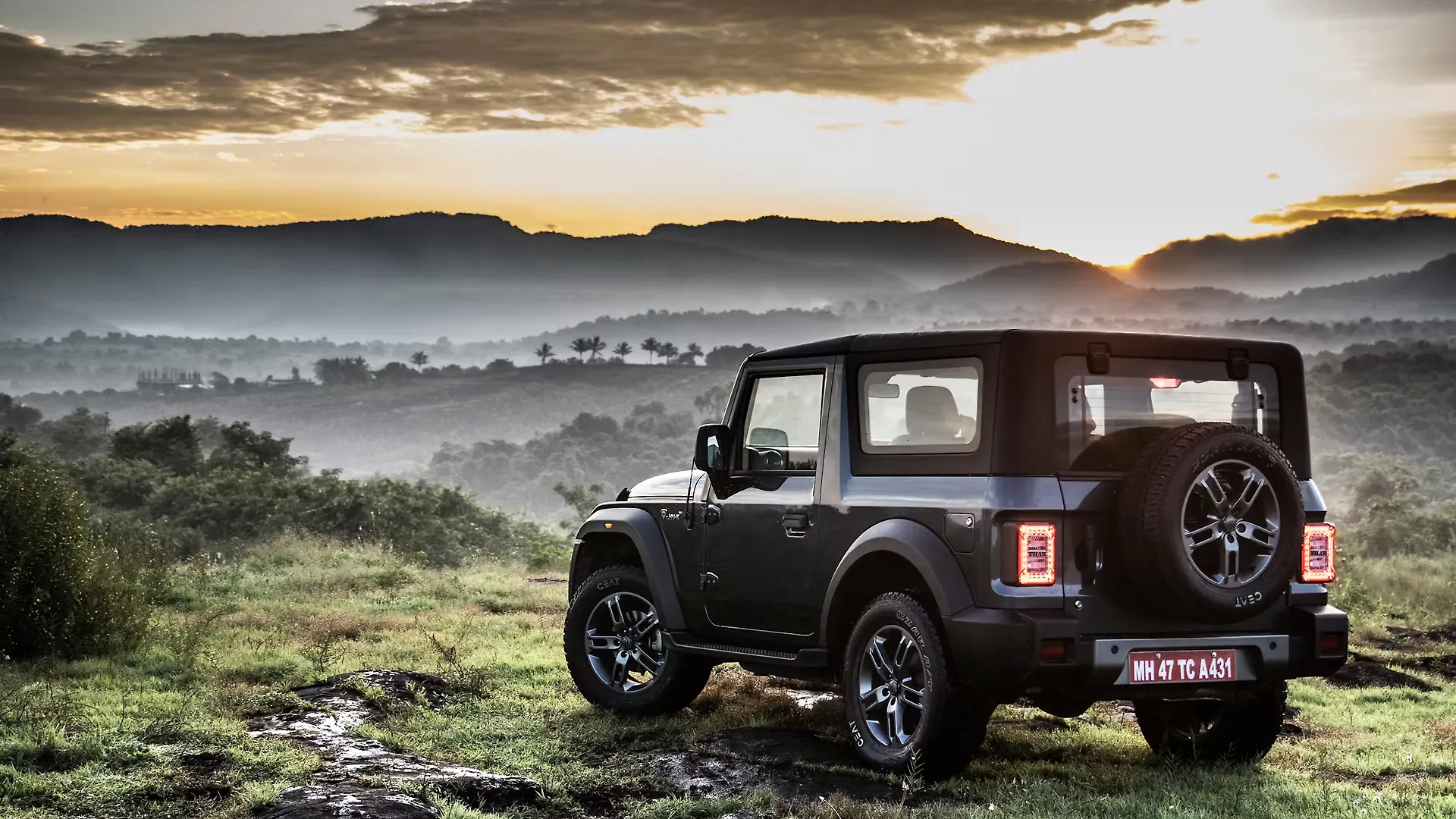 Thar Left Rear Three Quarter Image, Thar Photos in India - CarWale