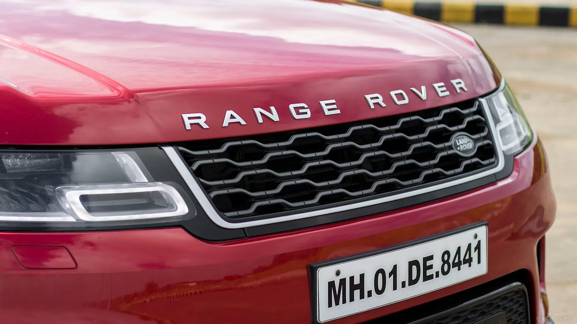 Range Rover Sport Front Grille Image, Range Rover Sport Photos in India ...