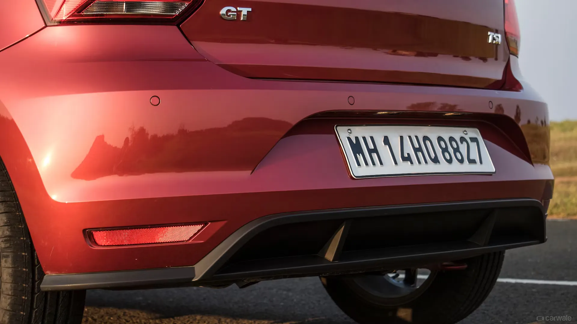 Polo Number Plate Holder Image, Polo Photos in India - CarWale