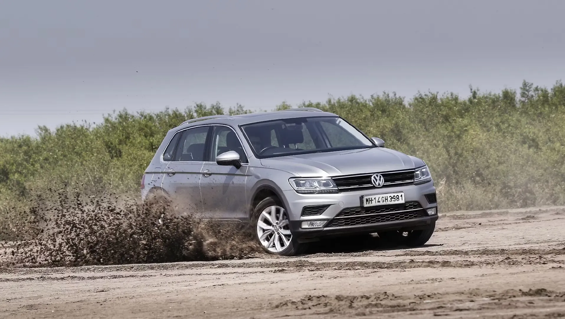 Tiguan Exterior Image, Tiguan Photos in India - CarWale
