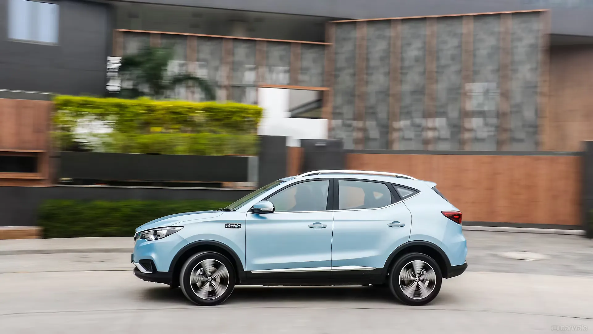 ZS EV Exterior Image, ZS EV Photos in India - CarWale