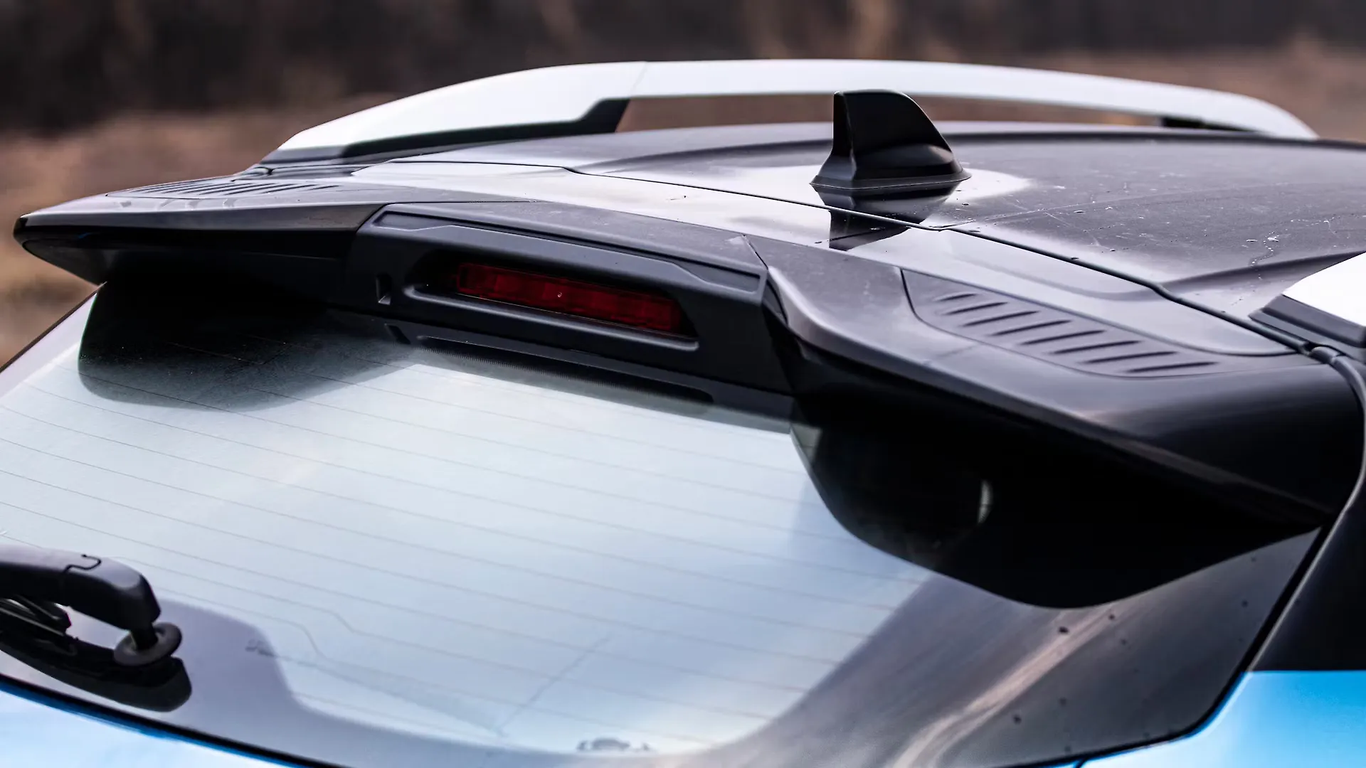 Kiger Rear Spoiler Image, Kiger Photos in India - CarWale