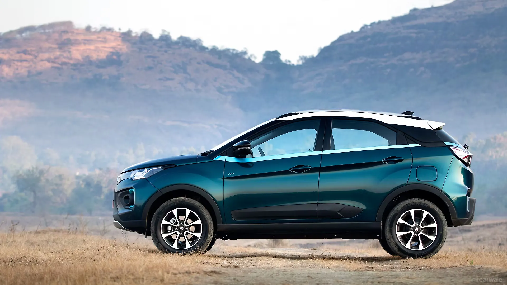 Nexon EV Left Side View Image, Nexon EV Photos in India - CarWale