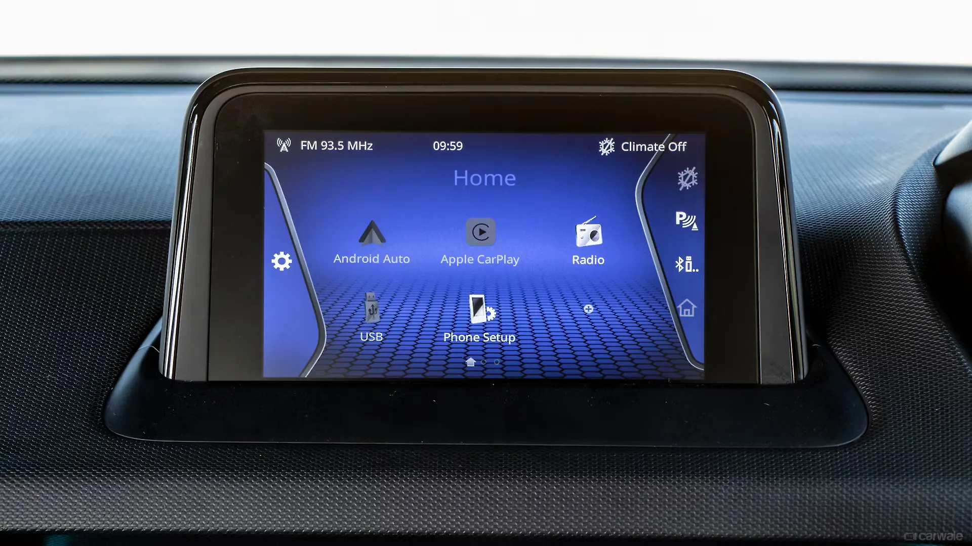 Nexon EV Music System Image, Nexon EV Photos in India - CarWale