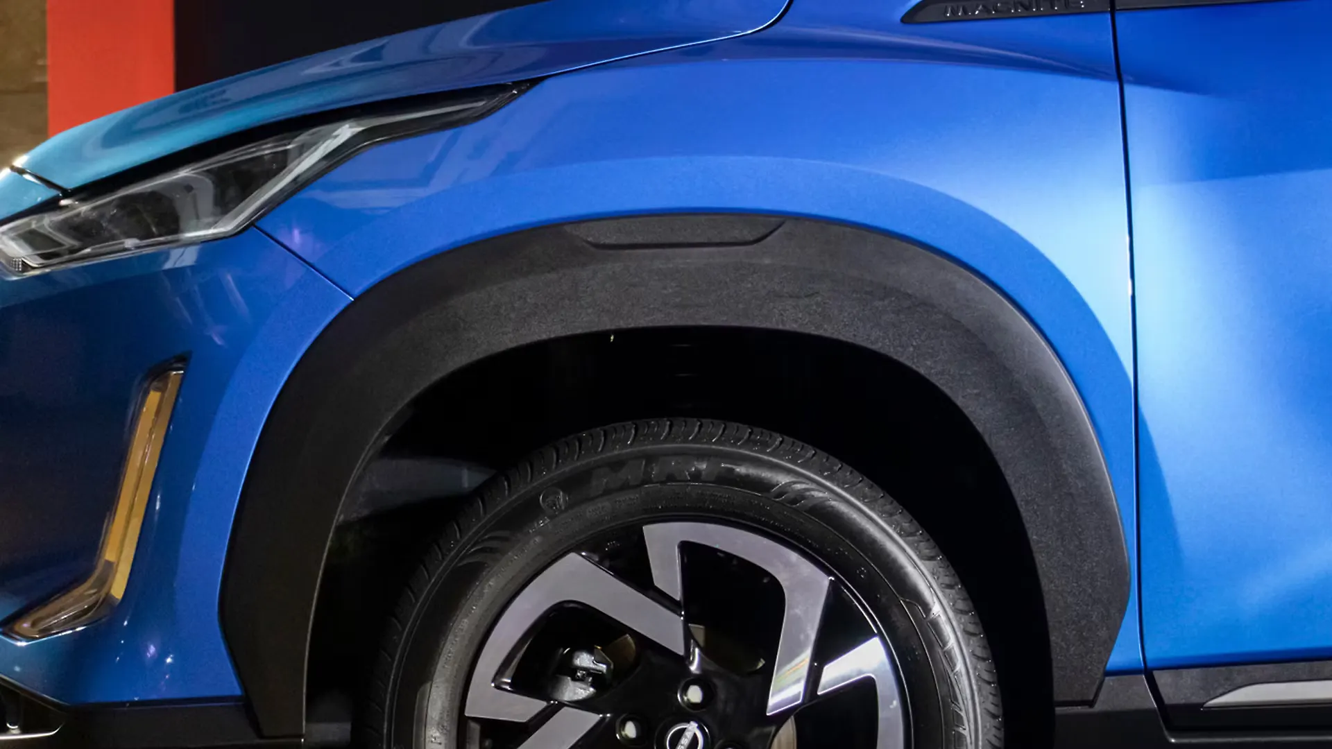 Magnite Front Fender Image, Magnite Photos in India - CarWale