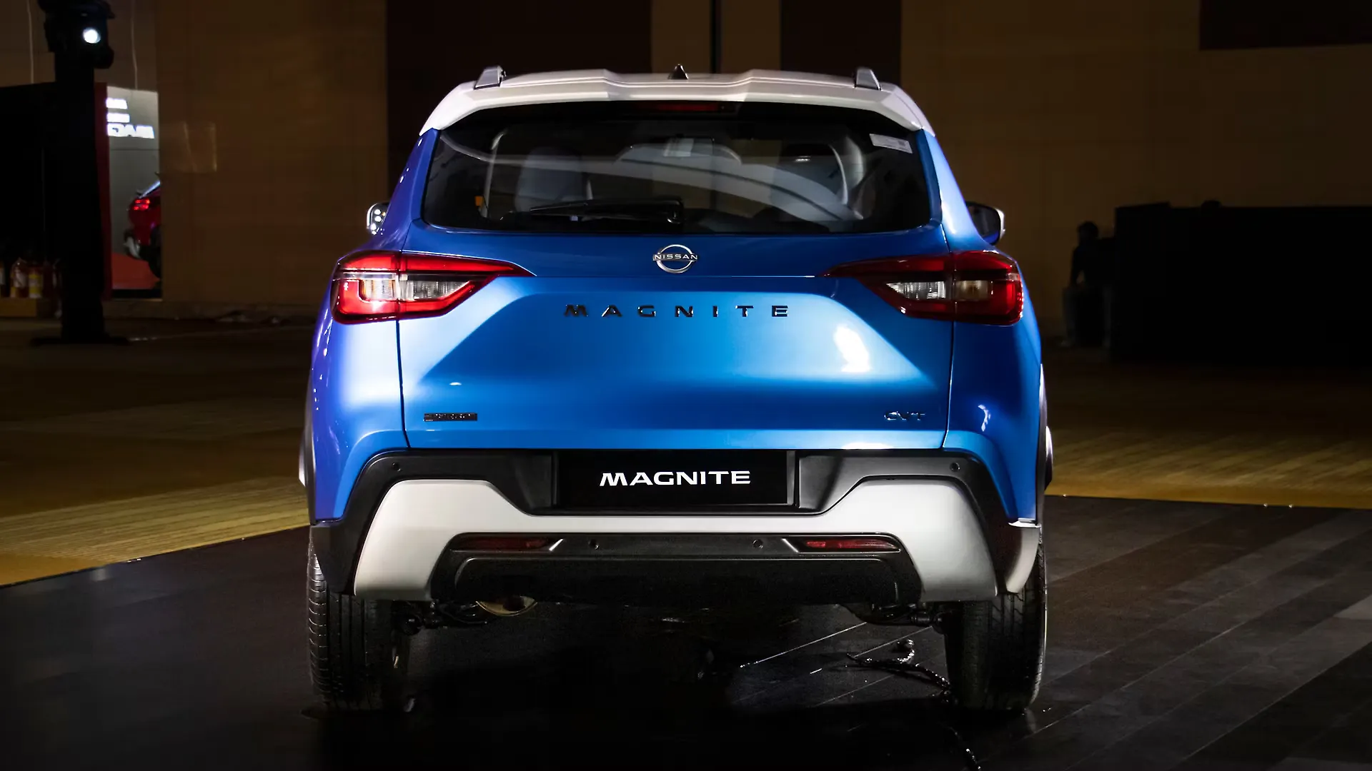 Magnite Rear View Image, Magnite Photos in India - CarWale