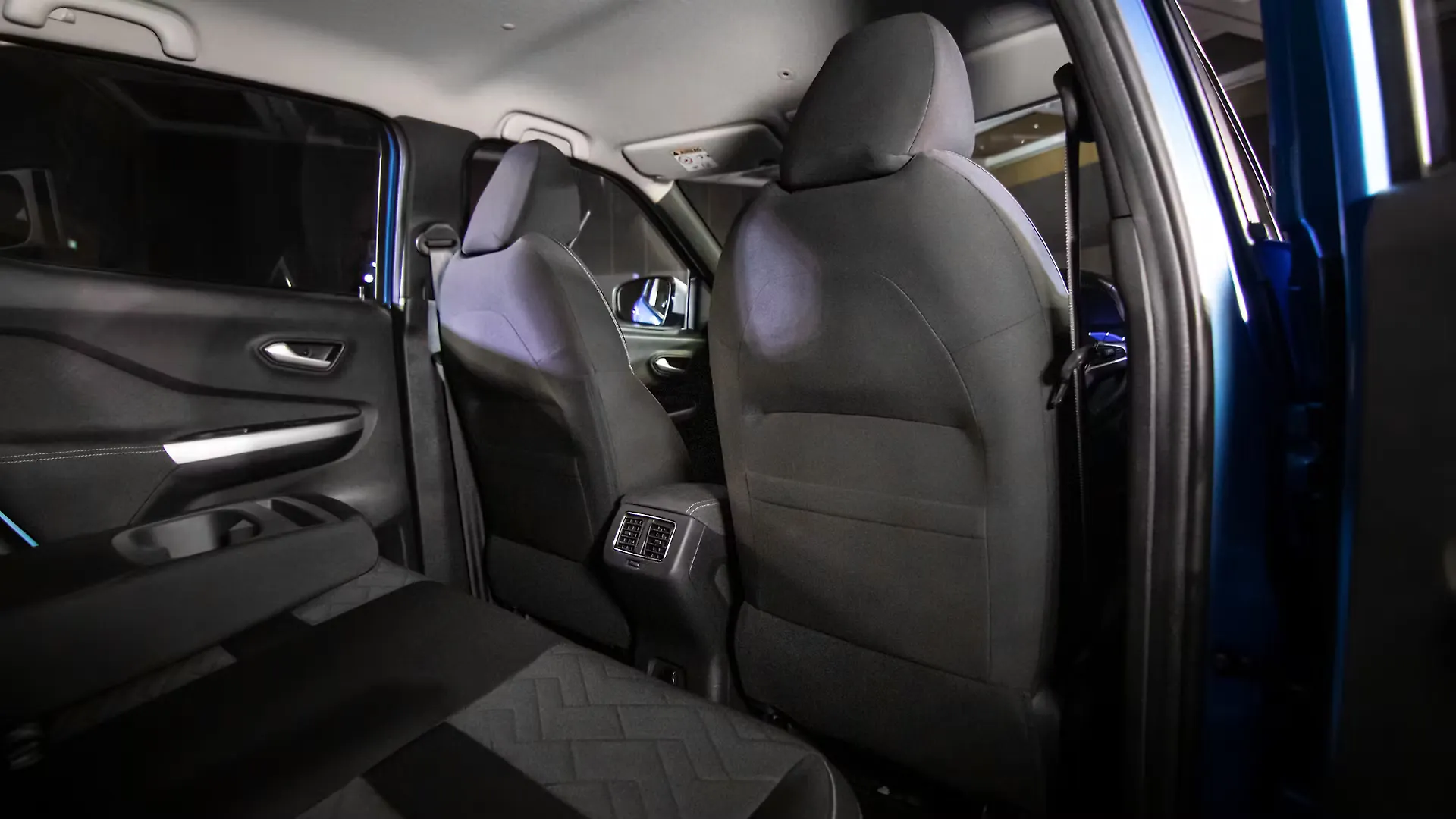 Magnite Front Seat Back Pockets Image, Magnite Photos in India - CarWale