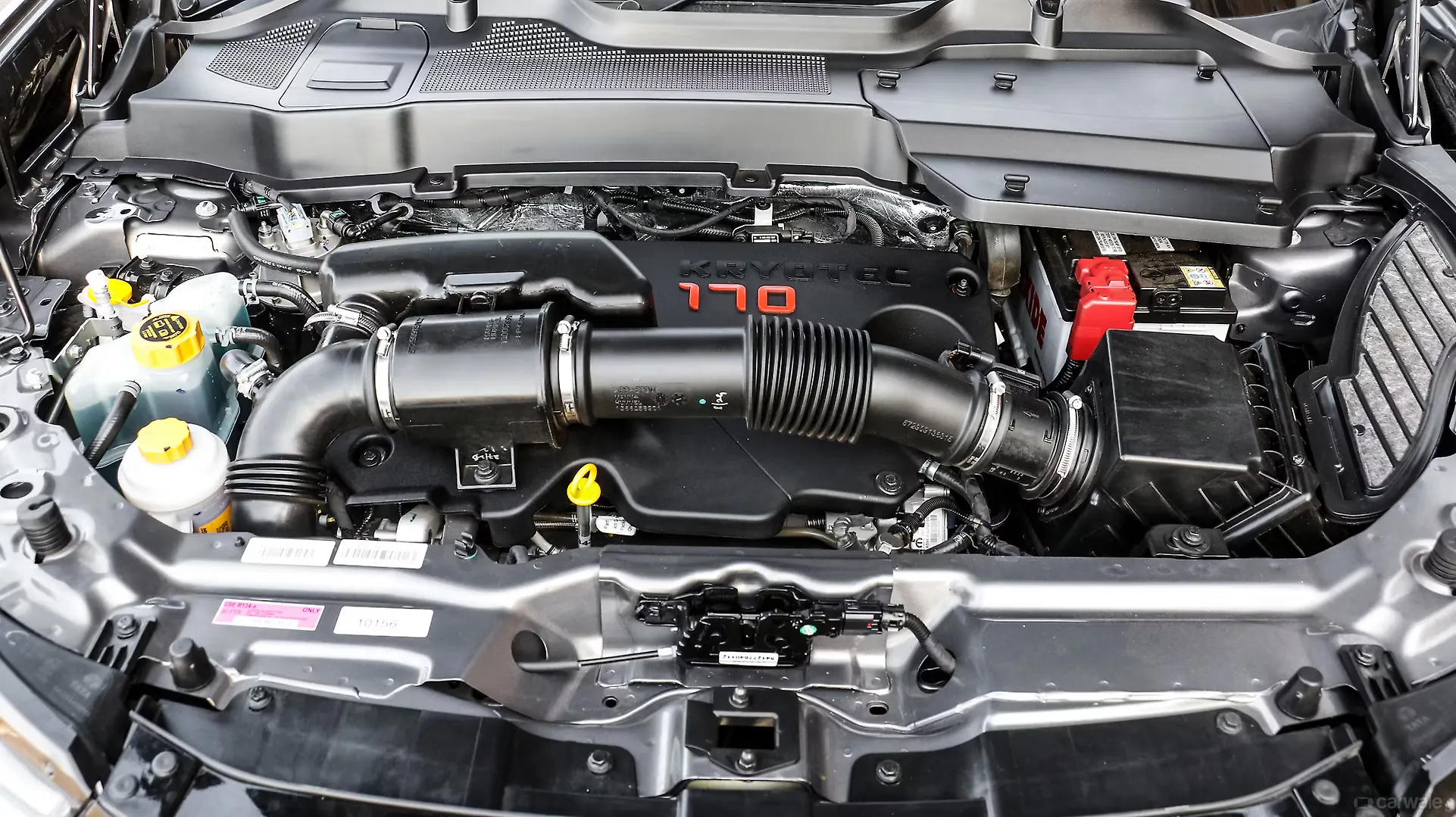 Harrier Engine Bay Image, Harrier Photos in India - CarWale