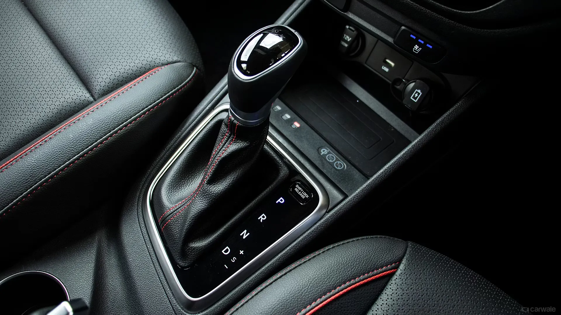 Verna Gear Shifter/Gear Shifter Stalk Image, Verna Photos in India ...