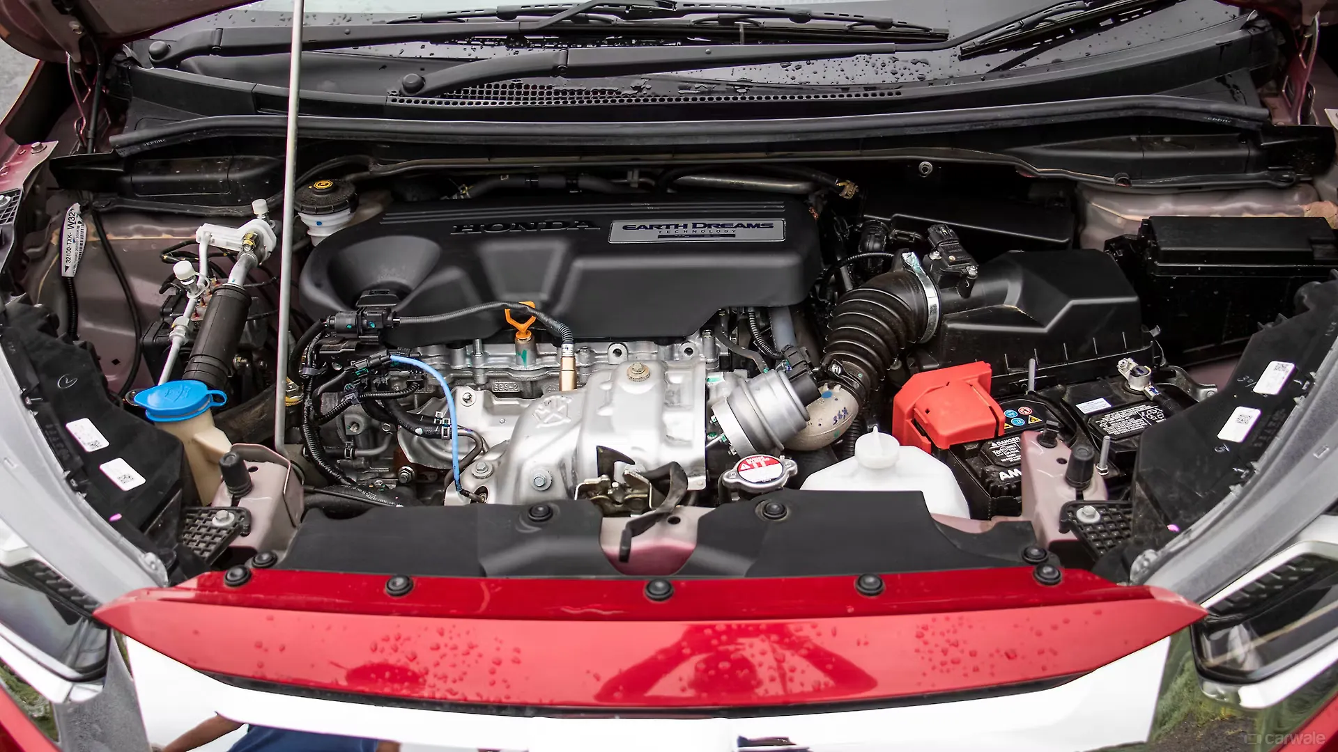 WR-V Engine Shot Image, WR-V Photos in India - CarWale