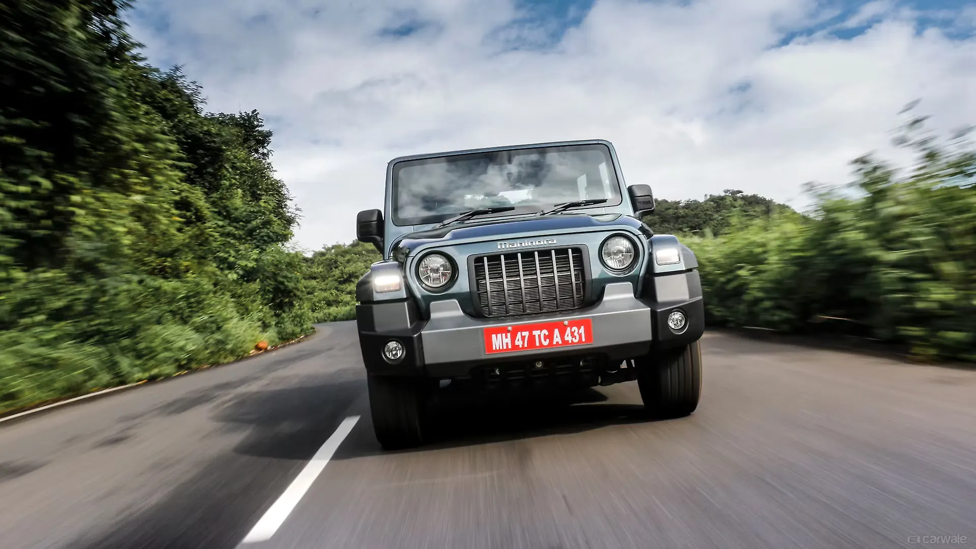 Thar Front View Image, Thar Photos in India - CarWale