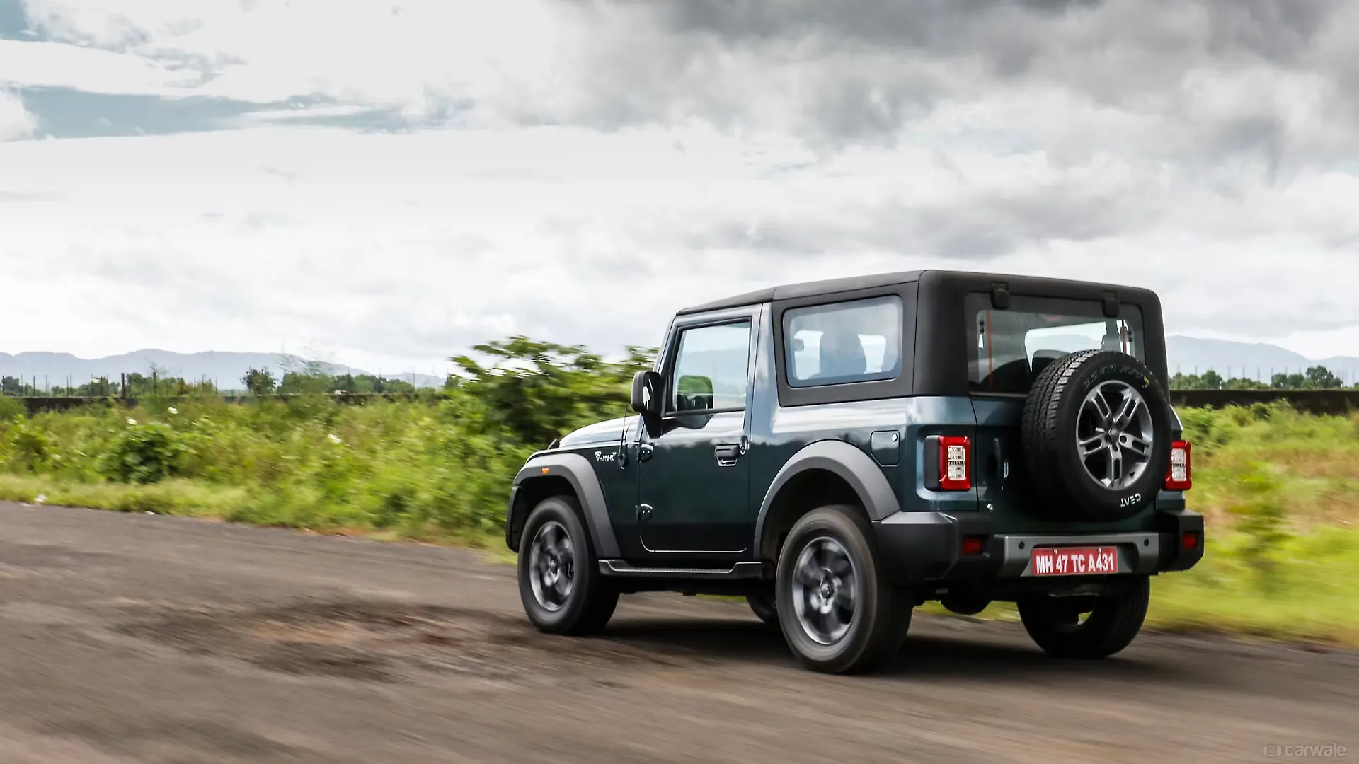 Thar Right Rear Three Quarter Image, Thar Photos in India - CarWale