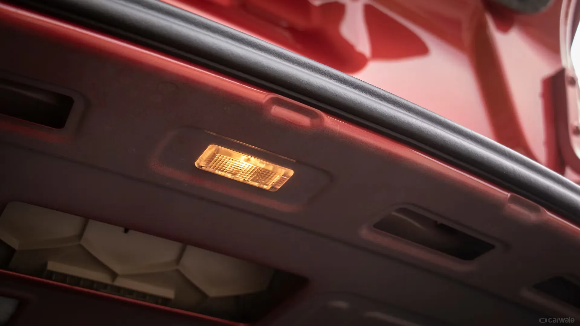 Vento Boot Light Image, Vento Photos in India - CarWale