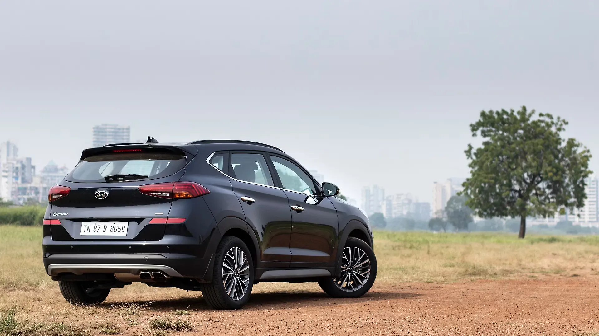 Tucson Right Rear Three Quarter Image, Tucson Photos in India - CarWale