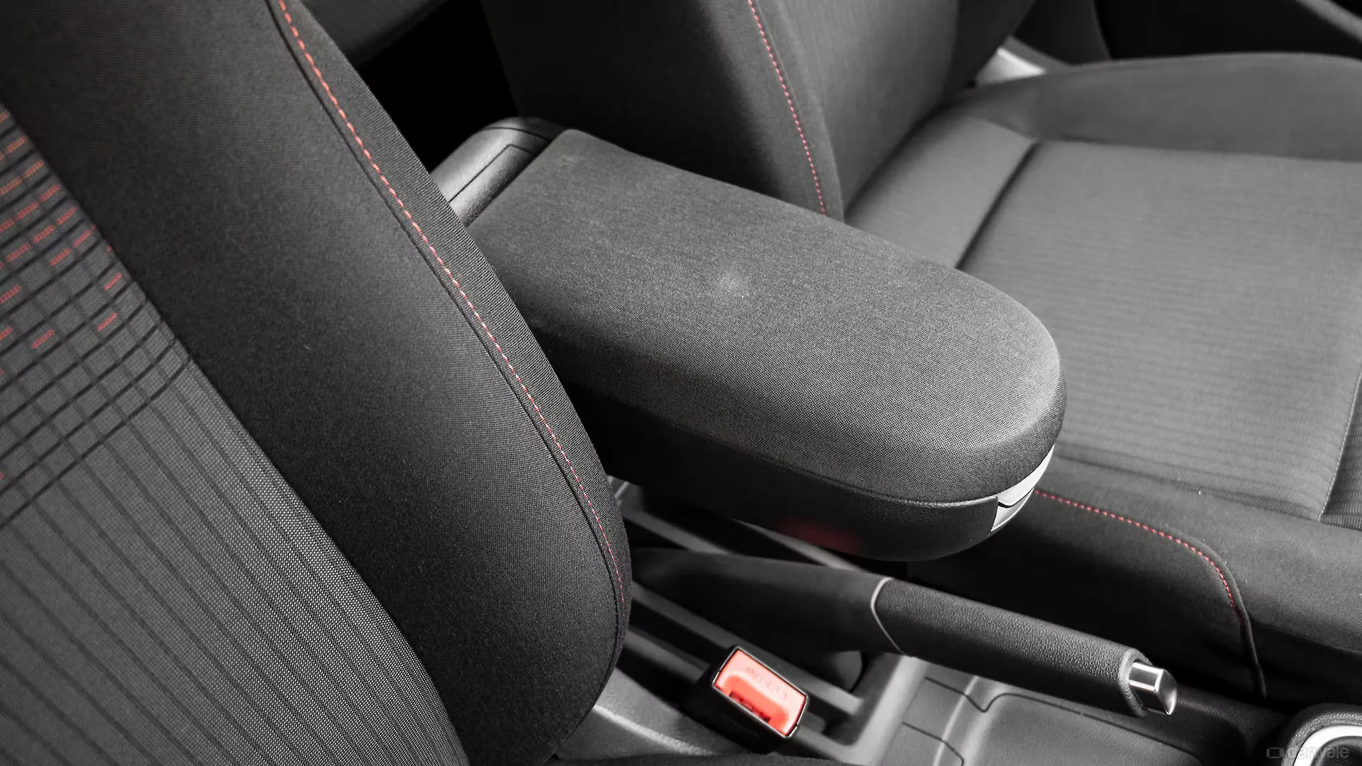 Polo Front Centre Arm Rest Image, Polo Photos in India - CarWale