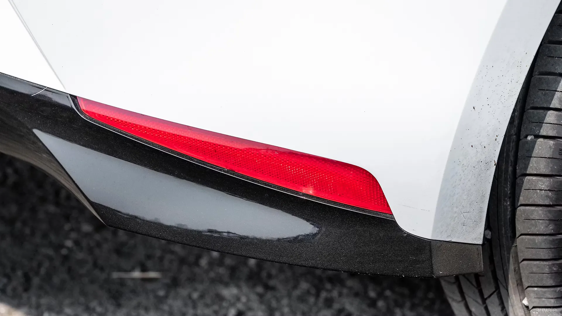 i20 Rear Signal/Blinker Light Image, i20 Photos in India - CarWale